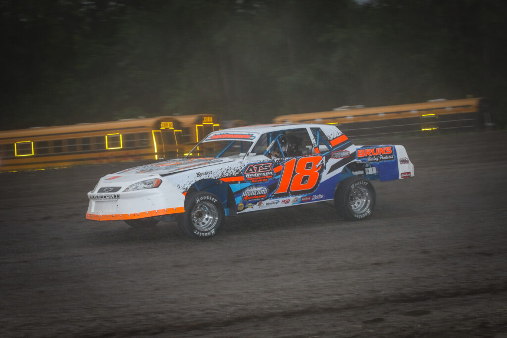 Mike Anderson Wins Stock Car Thriller on Opening Night – Norman County ...